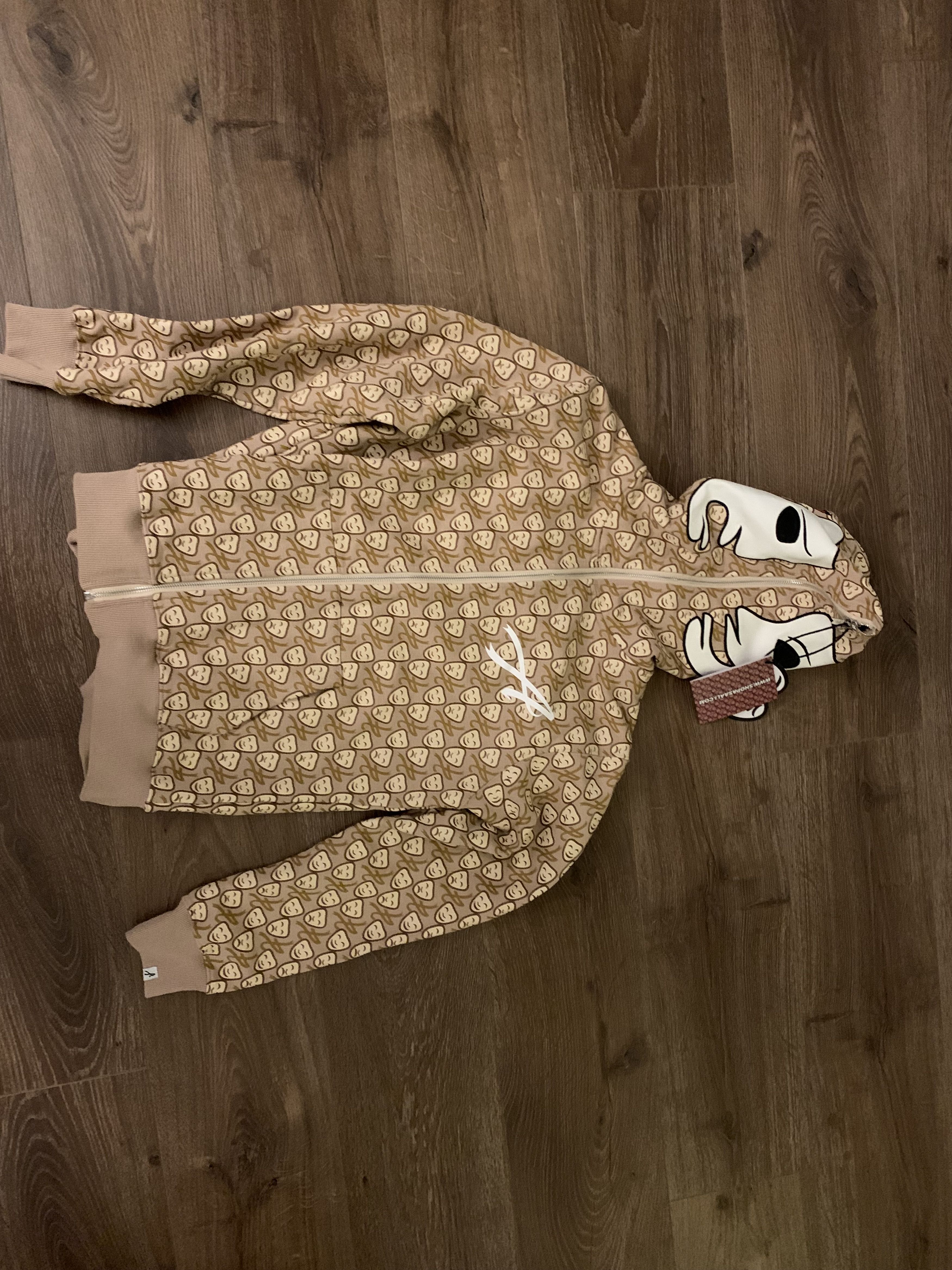 Streetwear Asaali 1st Beige All Over Print White Leather Mask Hoodie ...