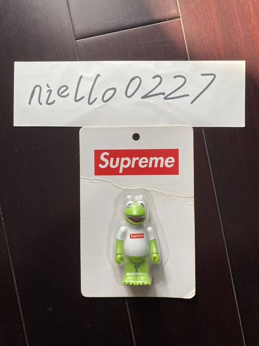 Supreme SUPREME x Kermit the Frog BoxLogo Kubrick Figure muppets | Grailed