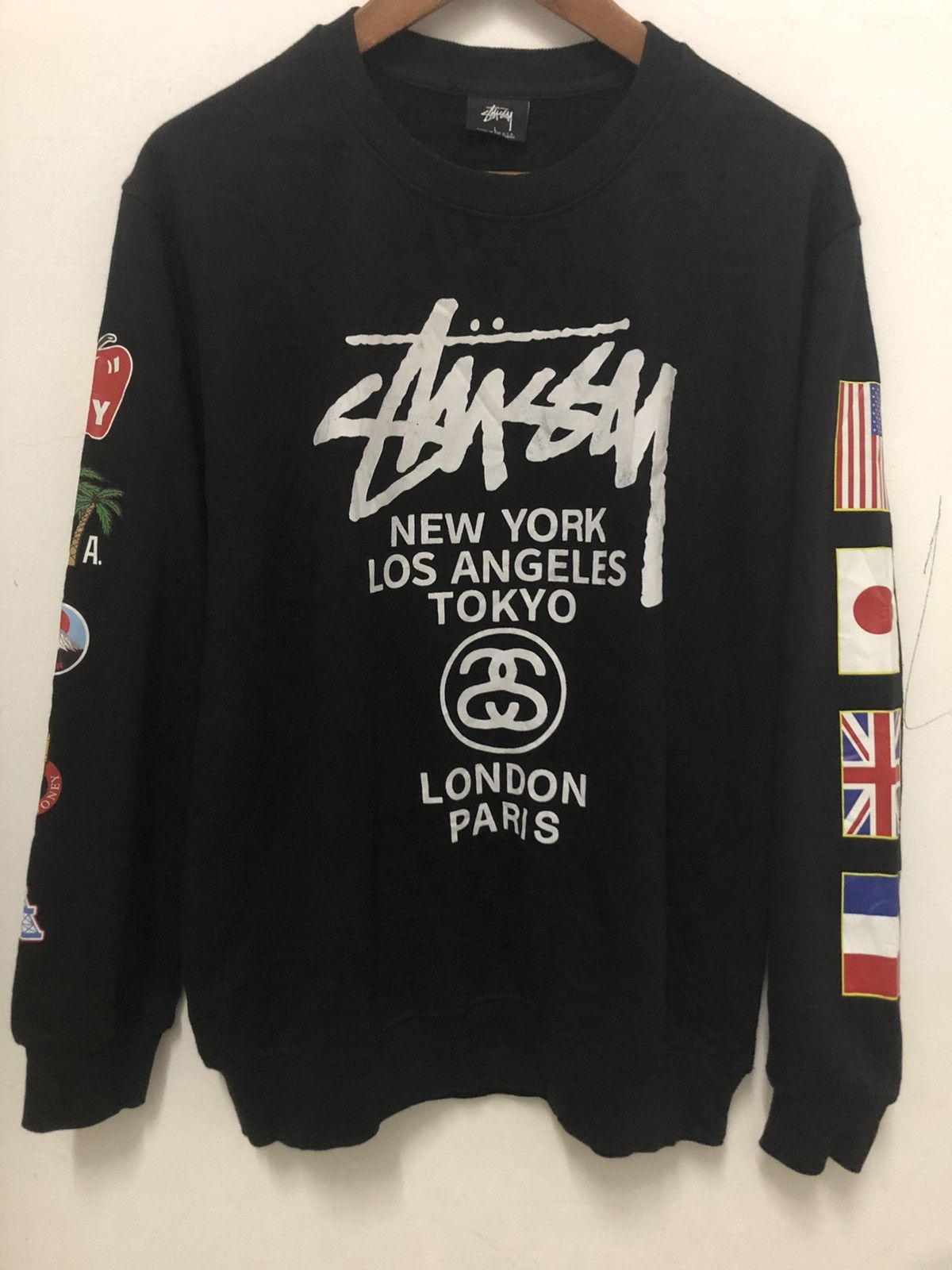 Streetwear × Stussy Stussy sweatshirt rare design | Grailed
