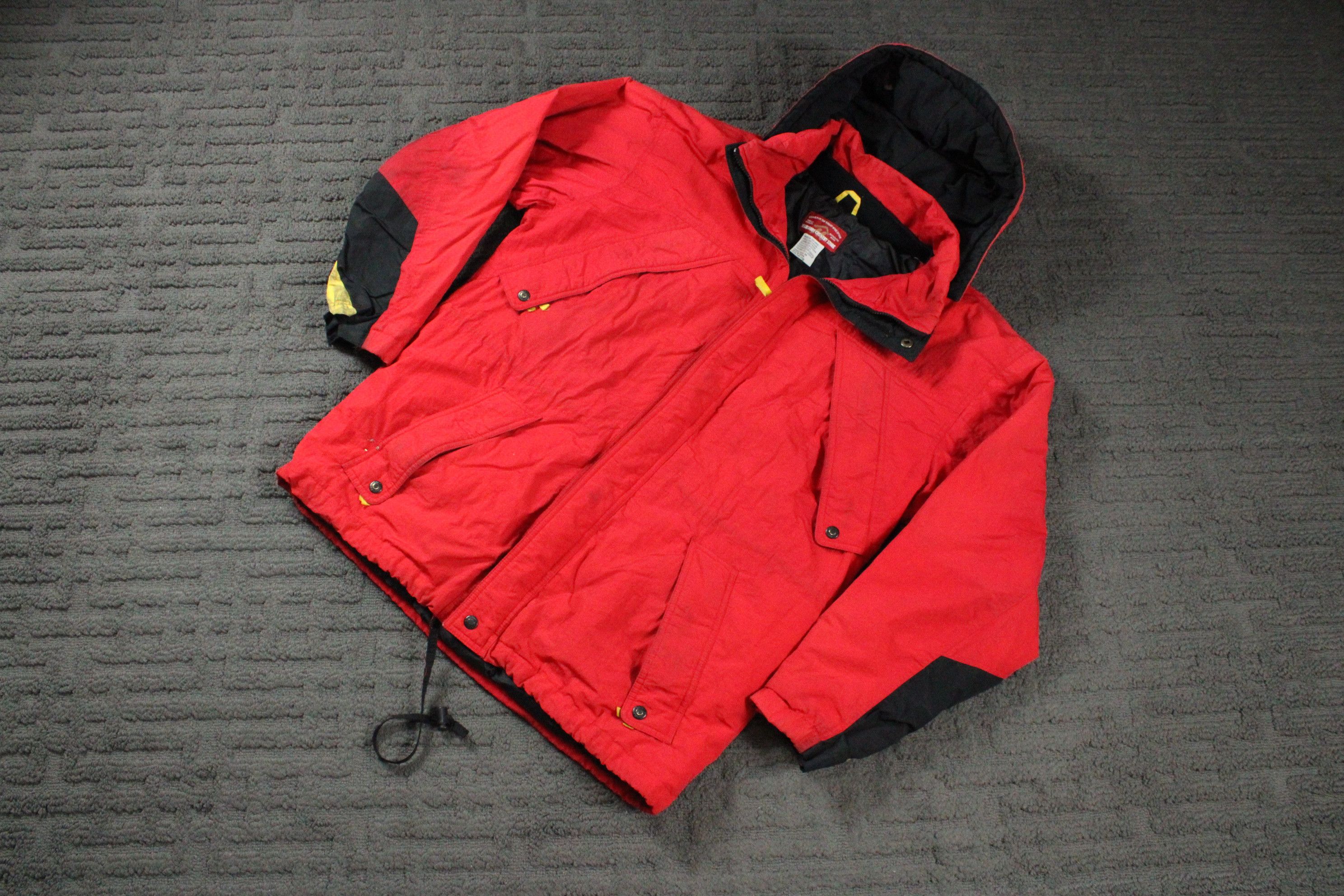 Marlboro × Vintage Vintage Marlboro Cigarettes Winter Jacket | Grailed