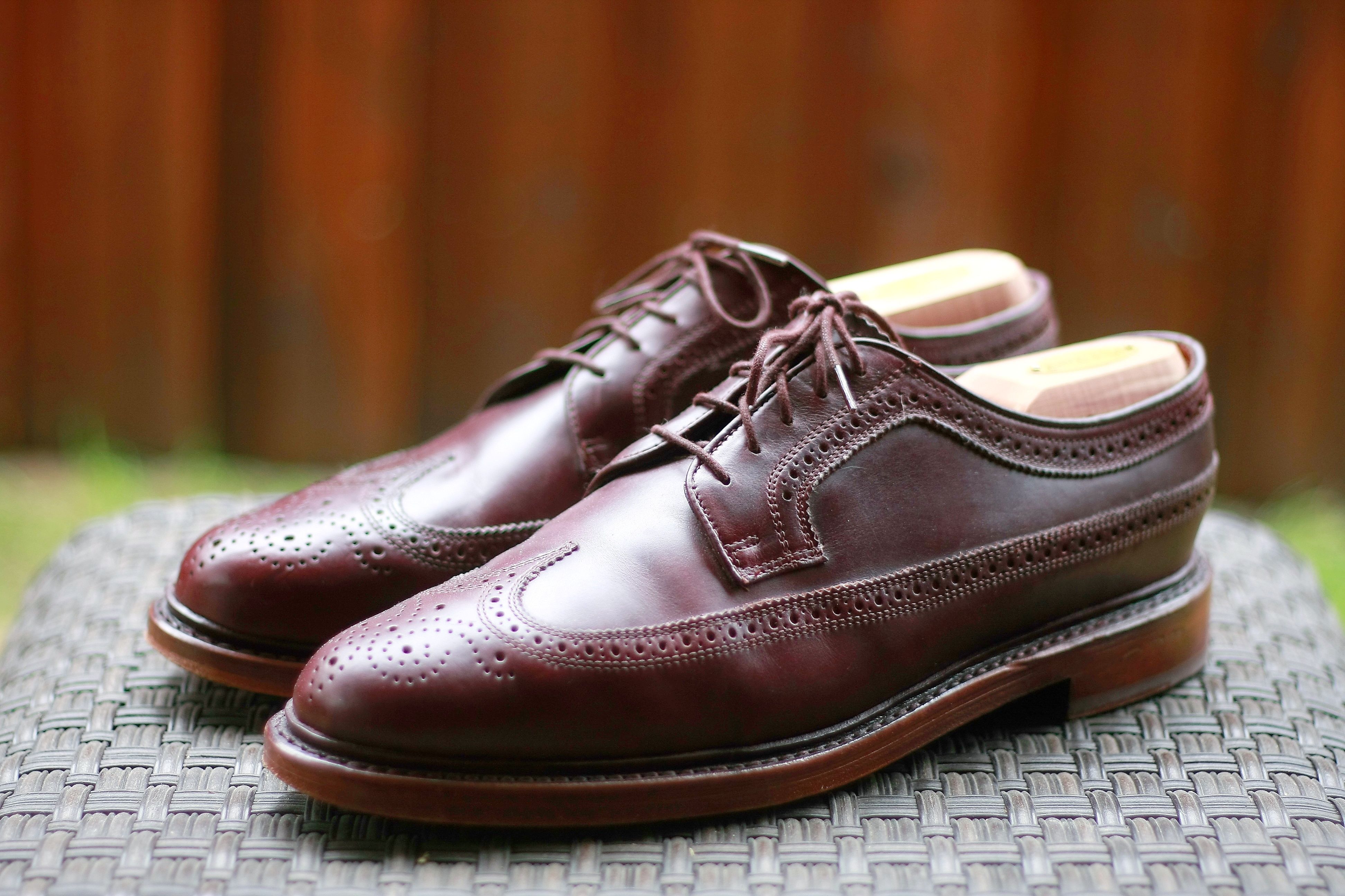 Florsheim Veblen Longwings - Wine Color | Grailed