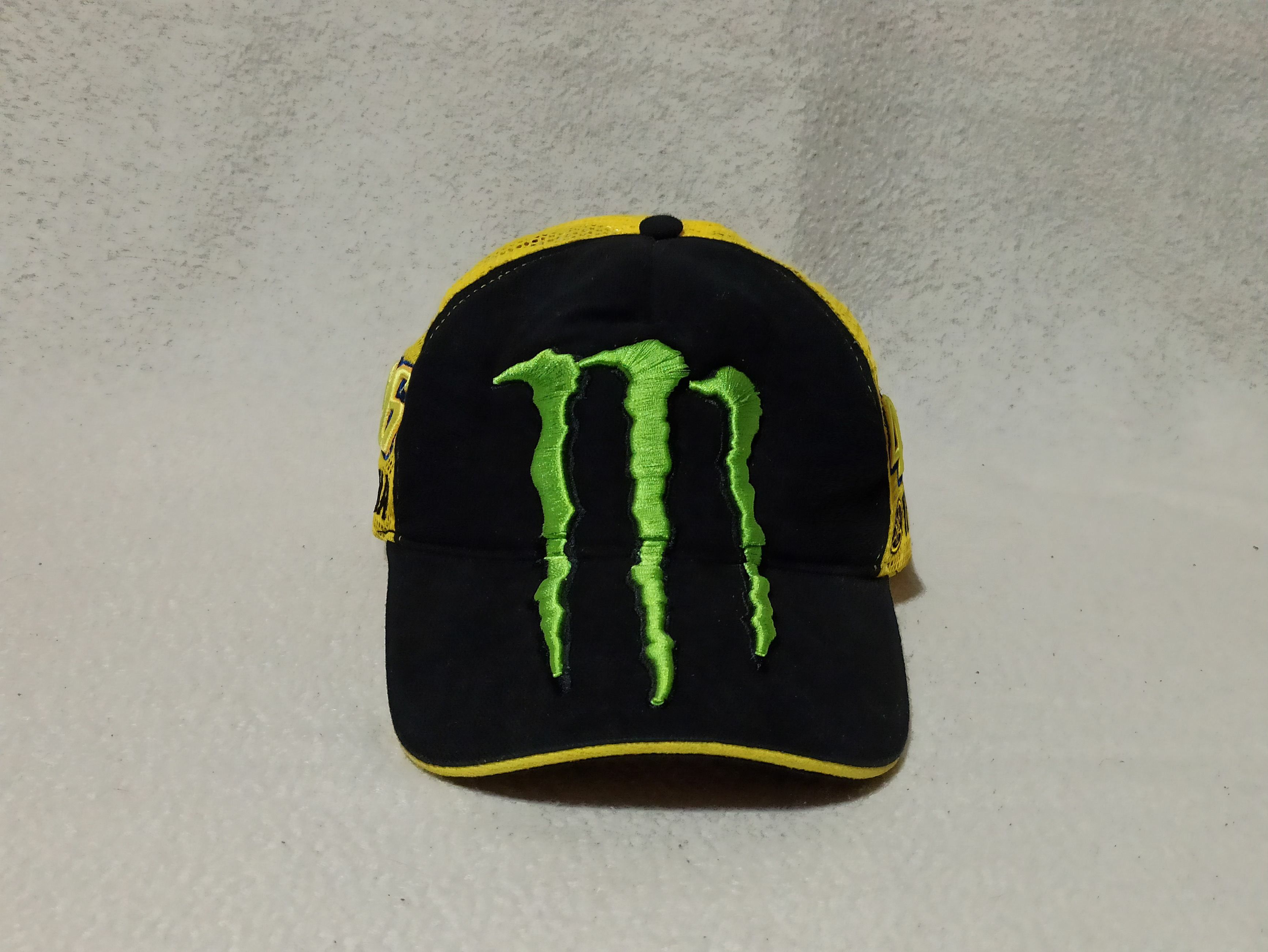 Racing × Vintage × Yamaha Valentino Rossi Yamaha VR46 Monster Energy 46 ...