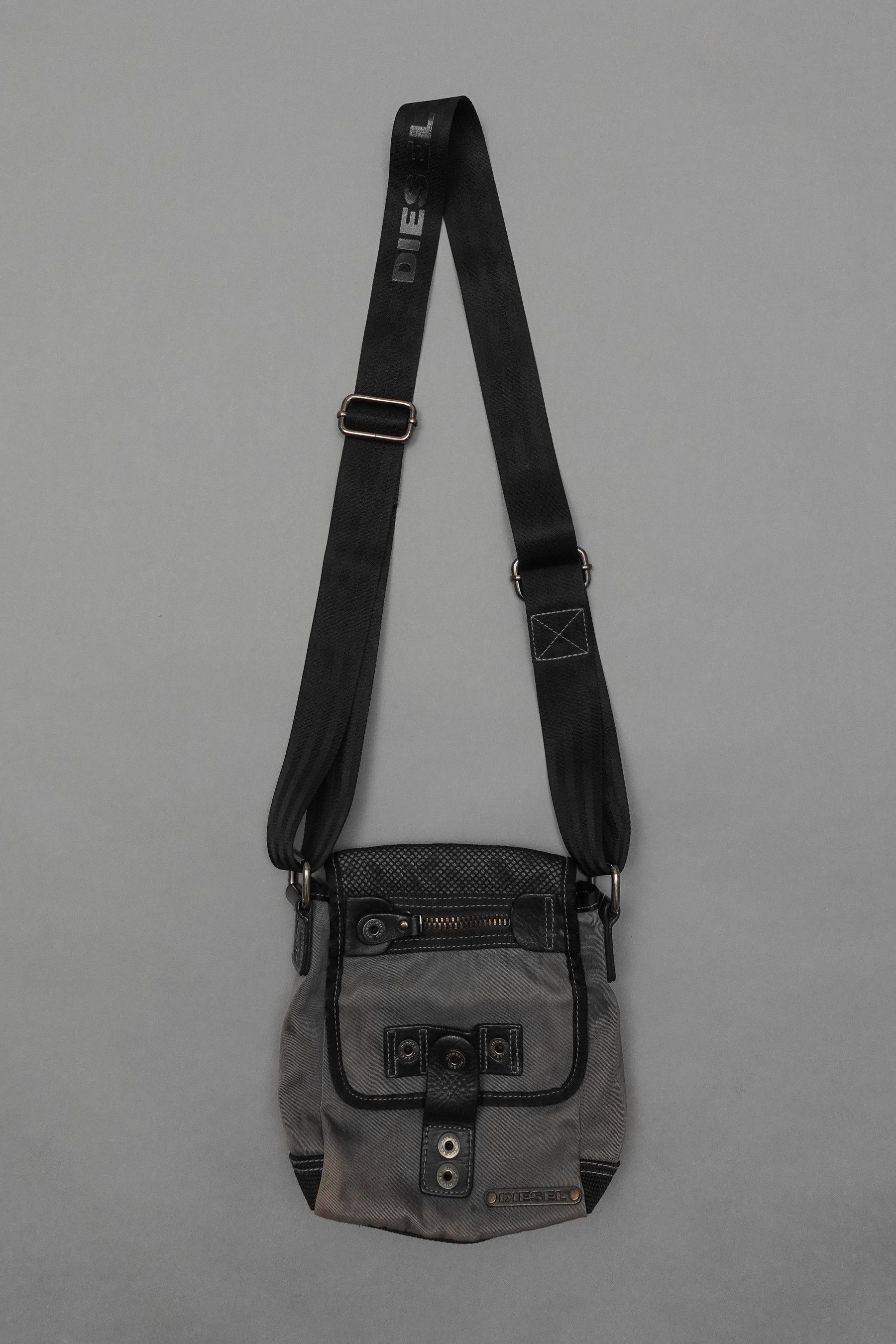 Designer × Diesel × Vintage FINAL ⬇️ VINTAGE DIESEL® SIDE SHOULDER BAG ...