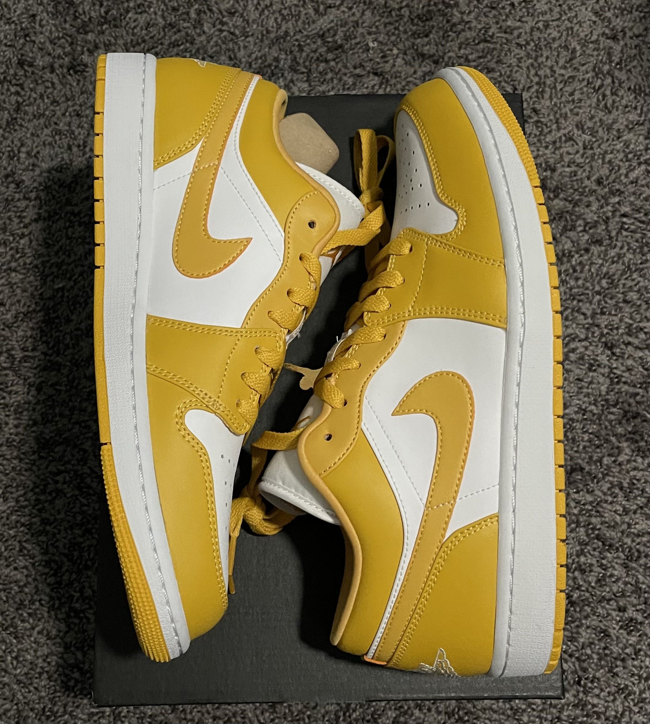 Jordan Brand × Nike Nike Air Jordan 1 Low Pollen | Grailed