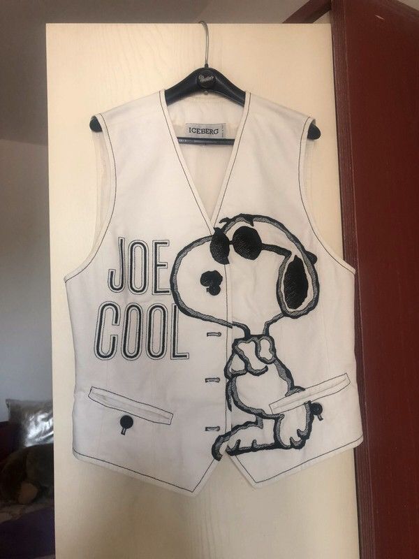 Vintage Vintage 90s ICEBERG Snoopy Vest S | Grailed