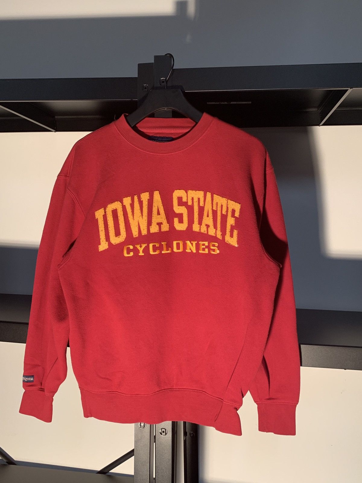 American College × Streetwear × Vintage VINTAGE IOWA STATE SWEATSHIRT ...