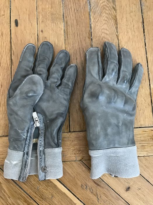 Carol Christian Poell Titanium Gloves size 52 | Grailed