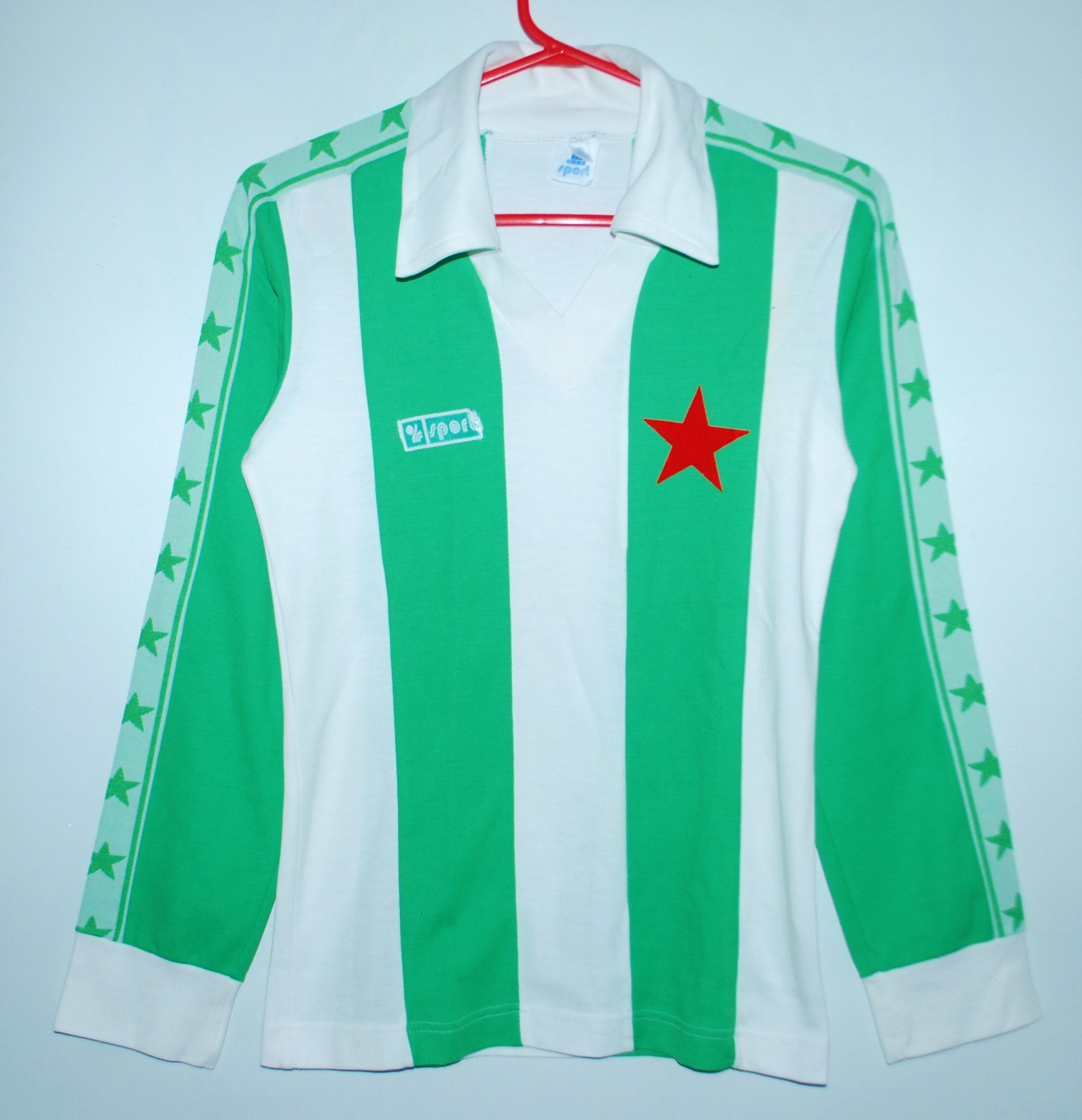 Soccer Jersey × Very Rare × Vintage FC RED STAR ZURICH HOME 70s ...