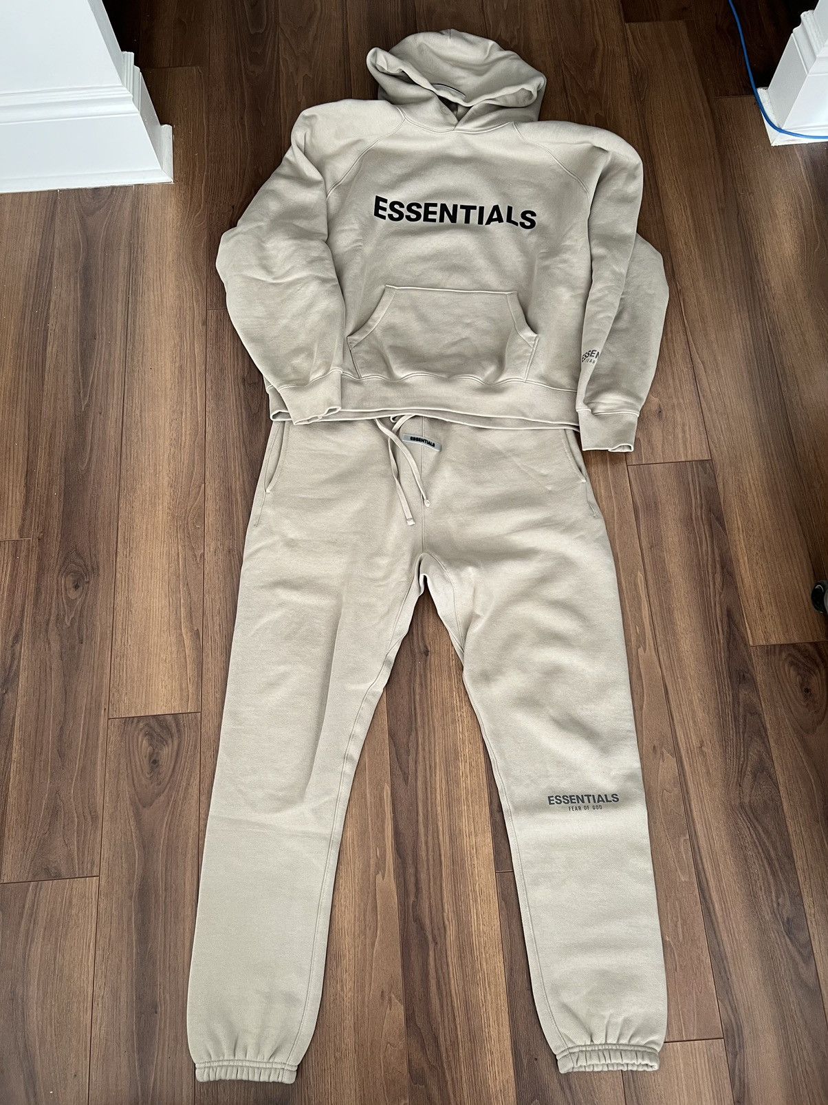 Pacsun 🔥Size Large🔥Fear of God Essentials Olive Sweatsuit | Grailed