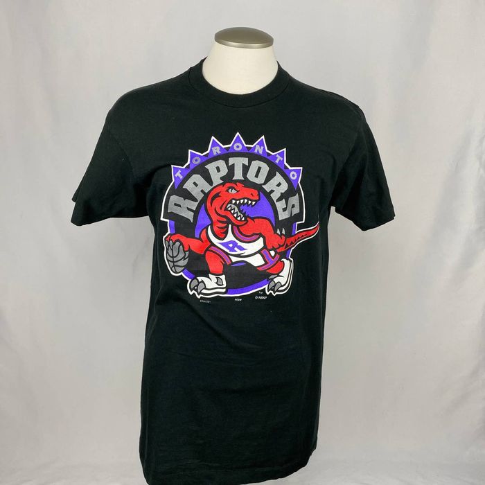 Vintage Vintage 90s Toronto Raptors NBA t-shirt | Grailed