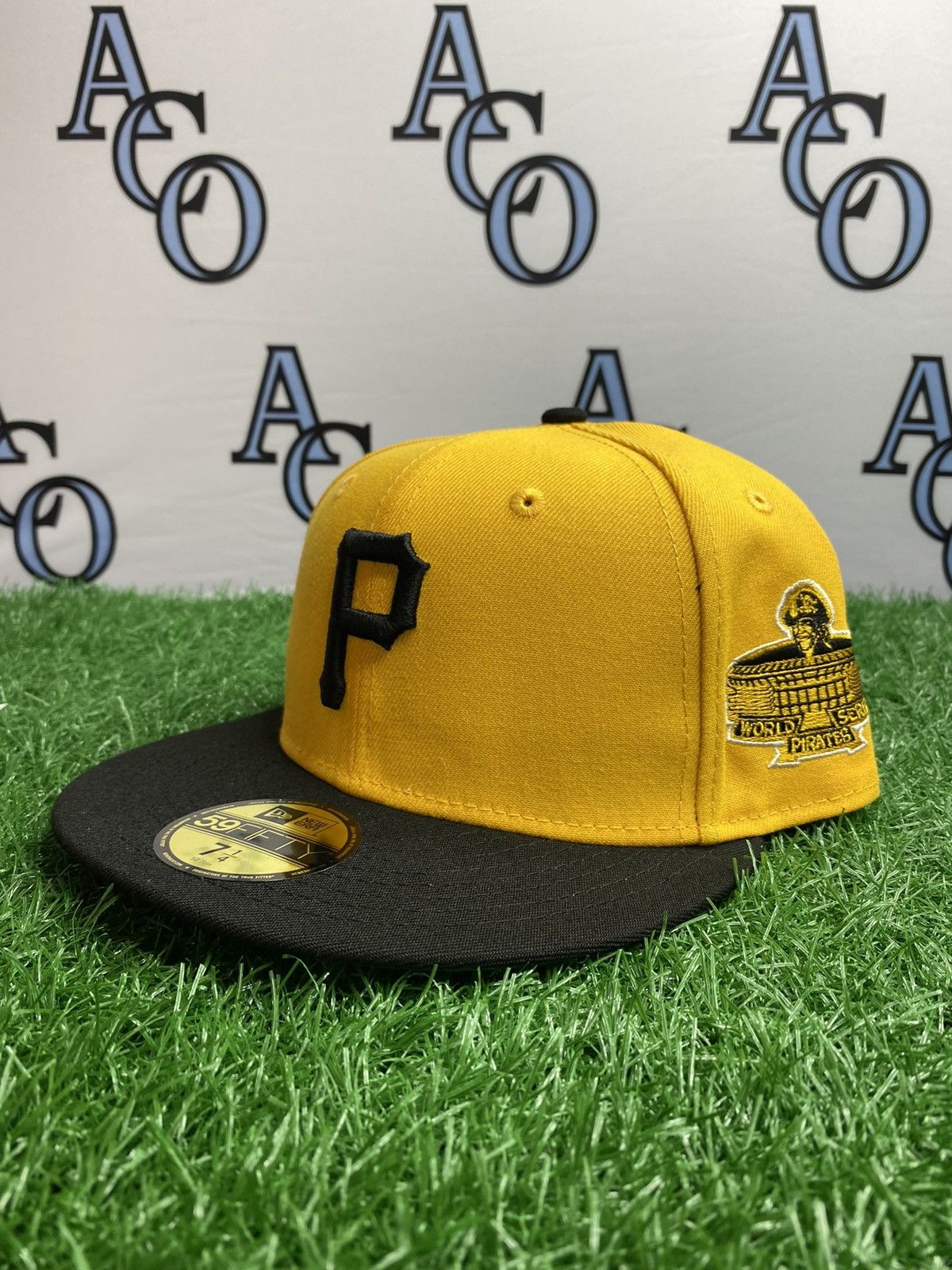 MLB Pirates classic 2 tone World Series patch fitted hat 7 1/4 | Grailed