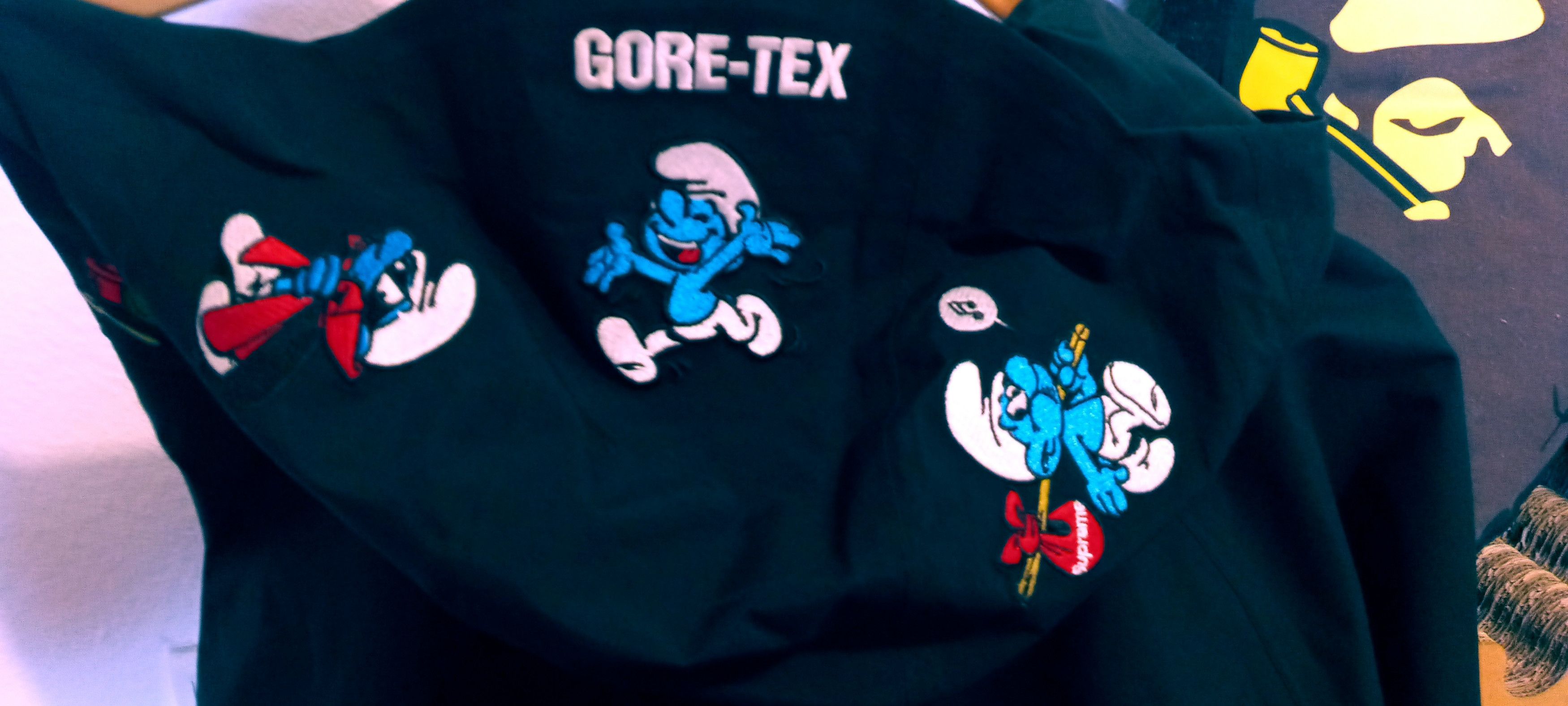 Goretex × Supreme Supreme Gore Tex Smurf Shell Jacket | Grailed