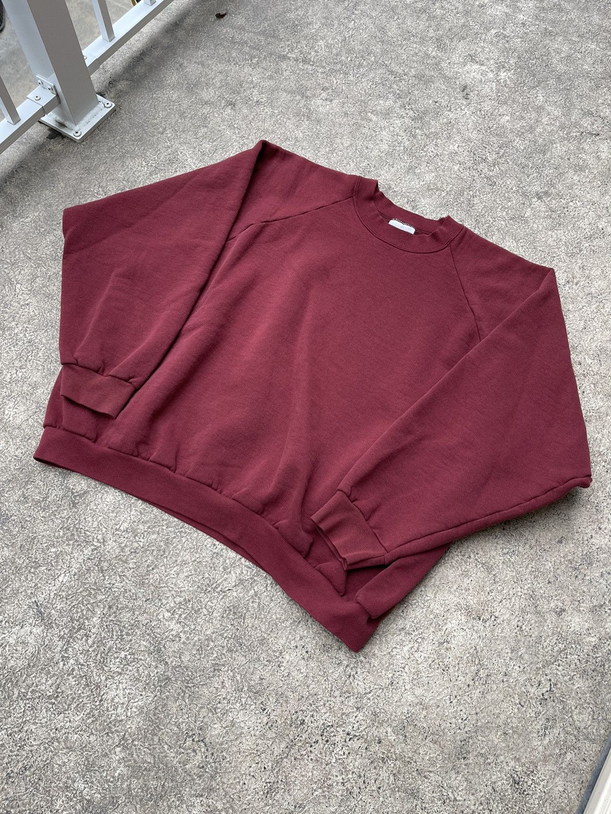 Streetwear × Vintage Vintage 90s Paint Splatter Maroon Crewneck | Grailed