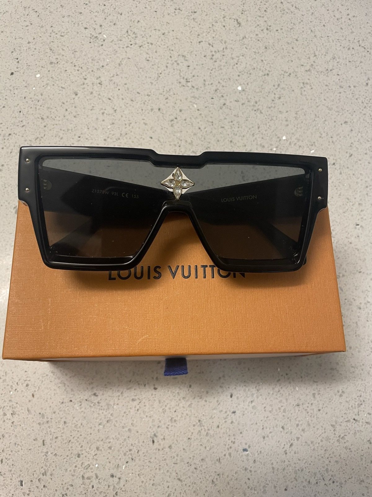 Louis Vuitton Louis Vuitton Cyclone Sunglasses Virgil Abloh Black | Grailed