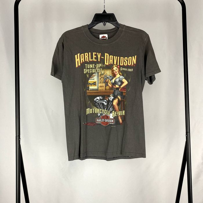 Harley Davidson Harley Davidson pin up girl graphic Halifax t-shirt ...