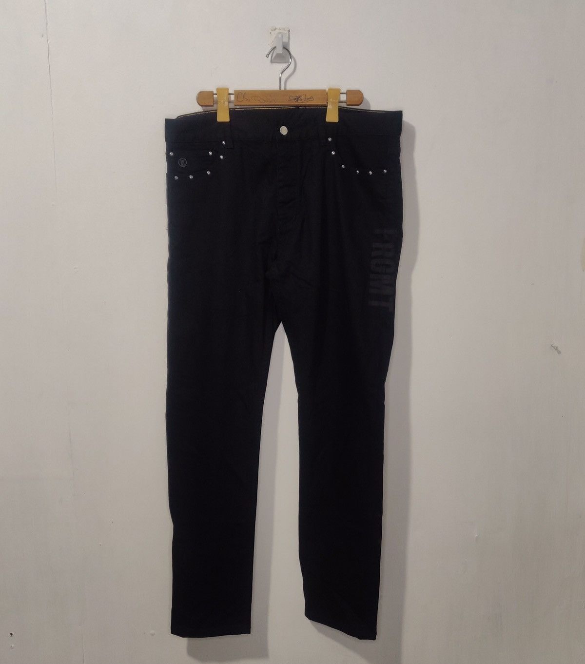 Fragment Design × Louis Vuitton Louis Vuitton x Fragments Denim Pants ...