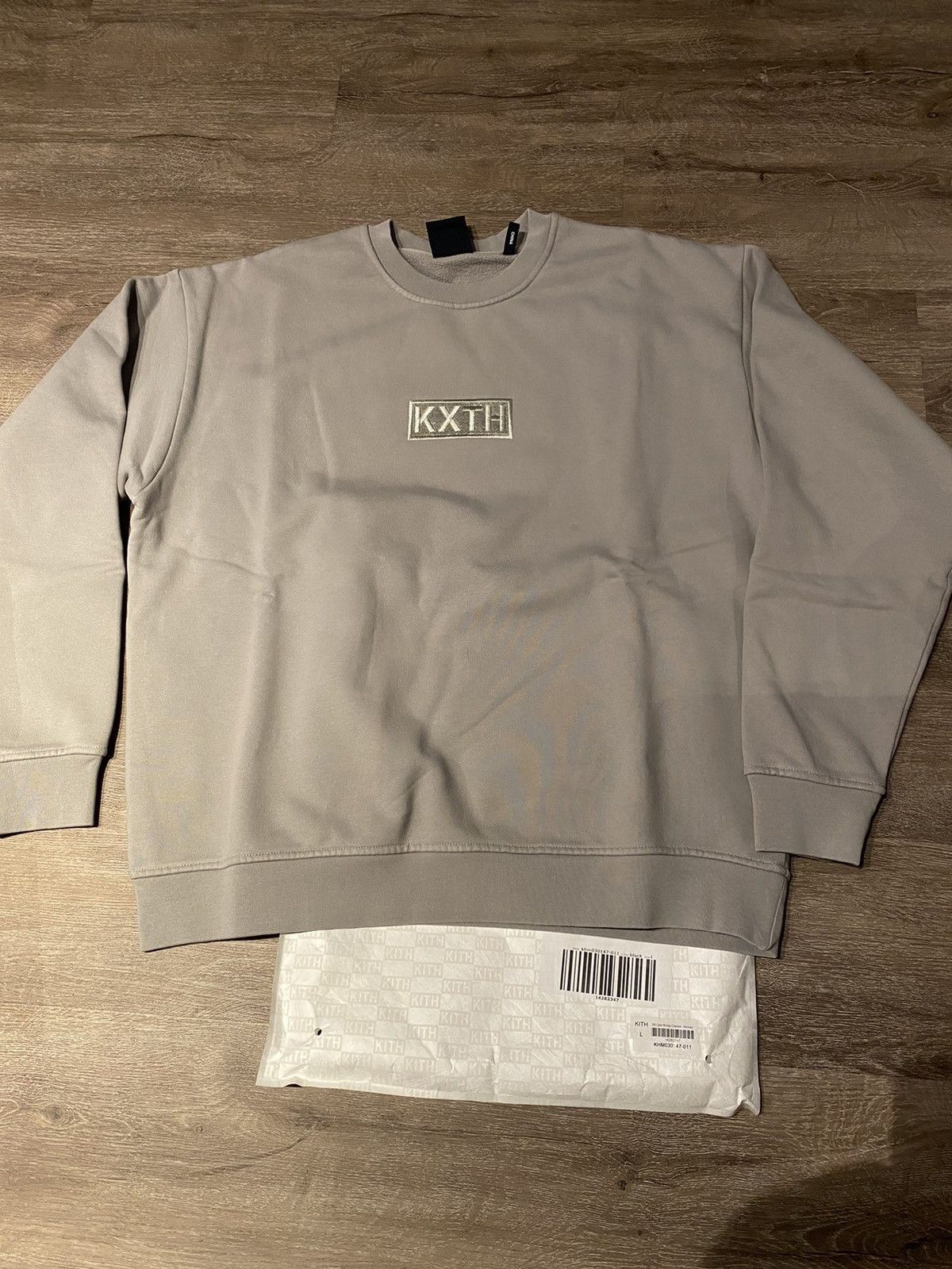 Kith Kith Cyber Monday Crewneck Astronaut Grey Gray KXTH Large | Grailed