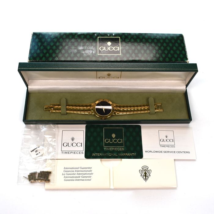 Gucci 90s Pulp Fiction 3300M Gold Watch | Grailed