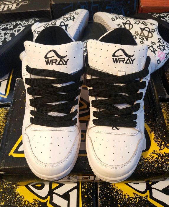 Vintage Adio Jeremy Wray - vintage model early 2000s. | Grailed