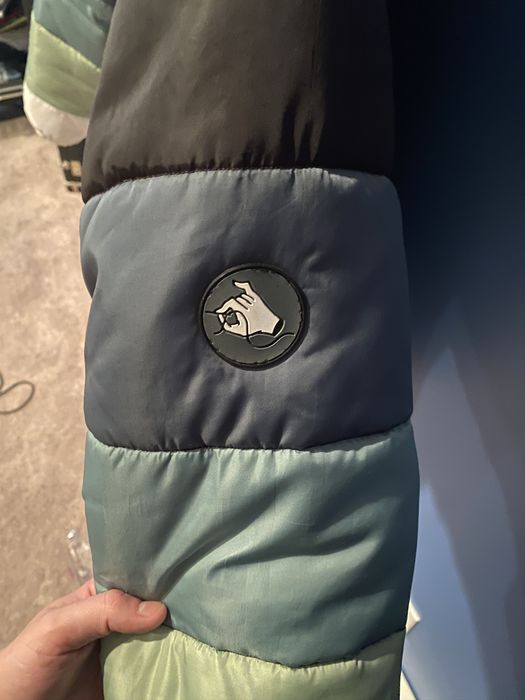 Steady Hands Gradient Monochrome Puffer | Grailed