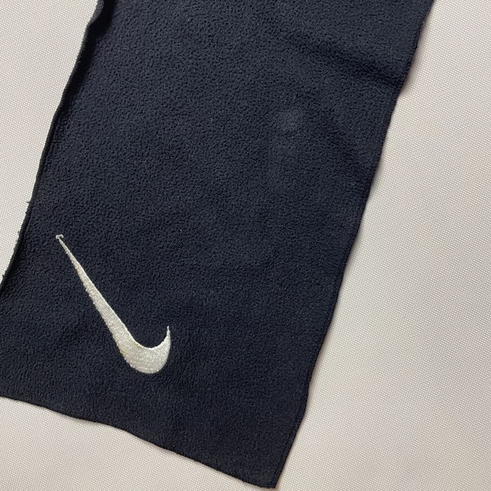 Nike Vintage Nike swoosh Scarf | Grailed