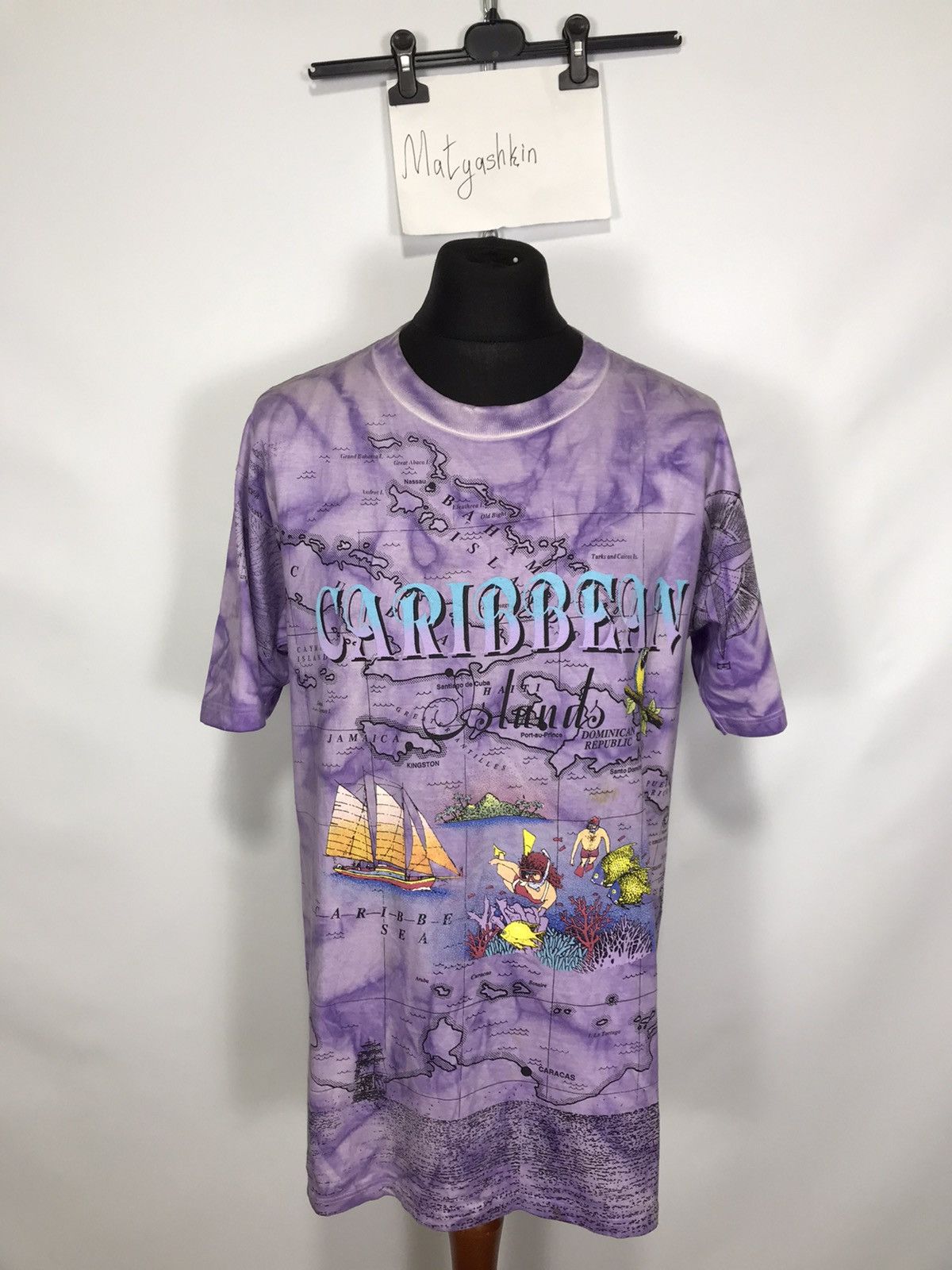 Gildan × Made In Usa × Vintage Vintage 1992 sneaky tees Caribbean | Grailed