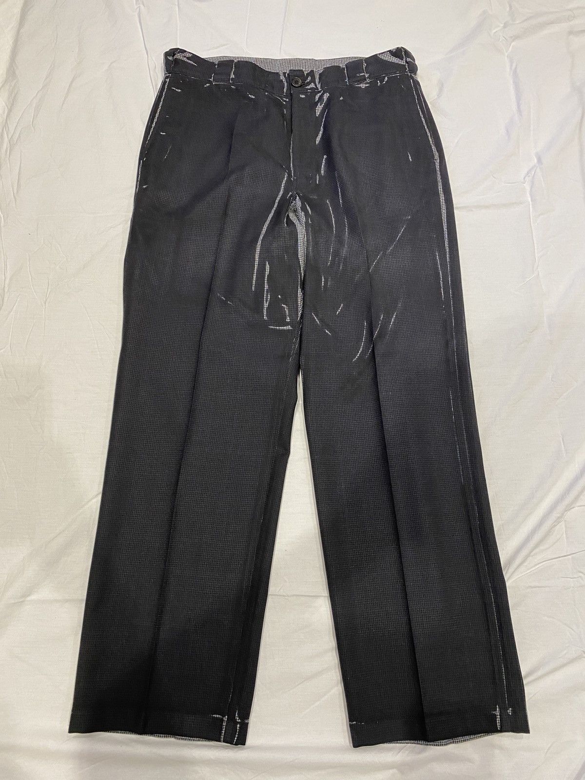 Prada FW18 OVERPRINT HOUNDSTOOTH PANTS | Grailed Prada FW18 OVERPRINT HOUNDSTOOTH PANTS | Grailed