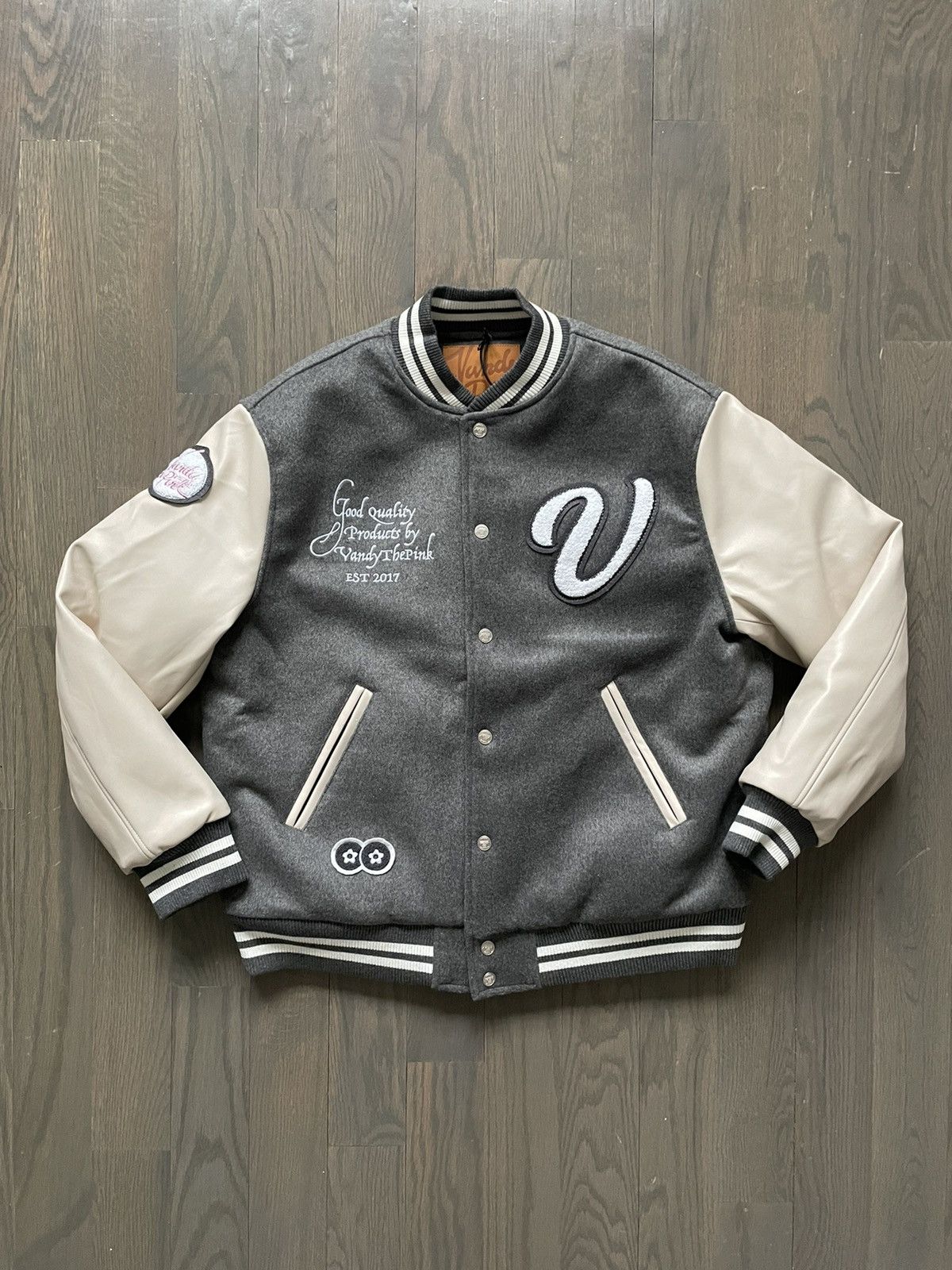 Vandy The Pink LAST DROP NO OFFERS! Vandy The Pink Rafflesia Varsity ...