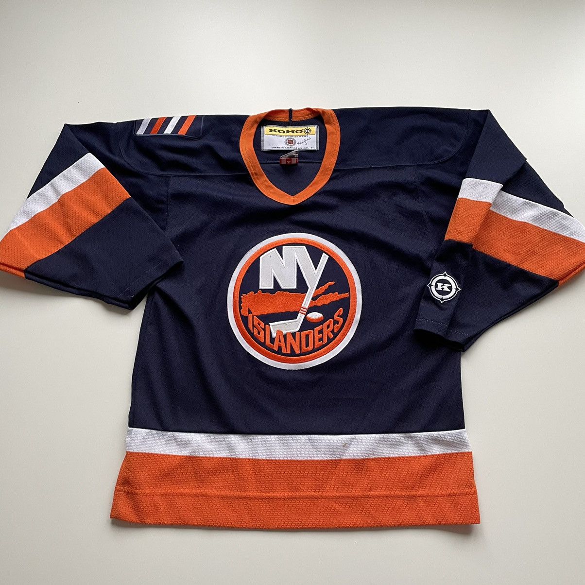 Vintage Vintage 90s New York islanders jersey | Grailed