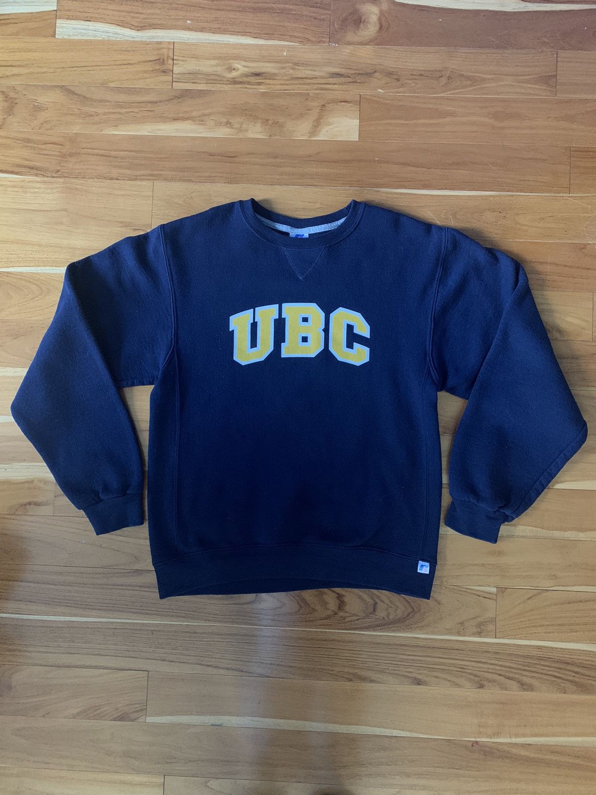 Russell Athletic UBC University of British Columbia Russell Sweater ...