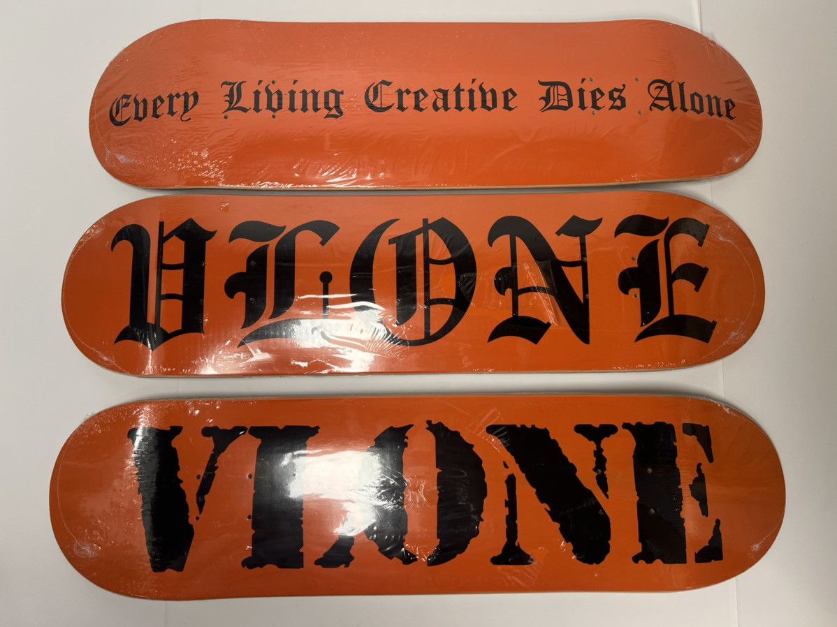 Vlone Vlone Skateboard Deck Set | Grailed