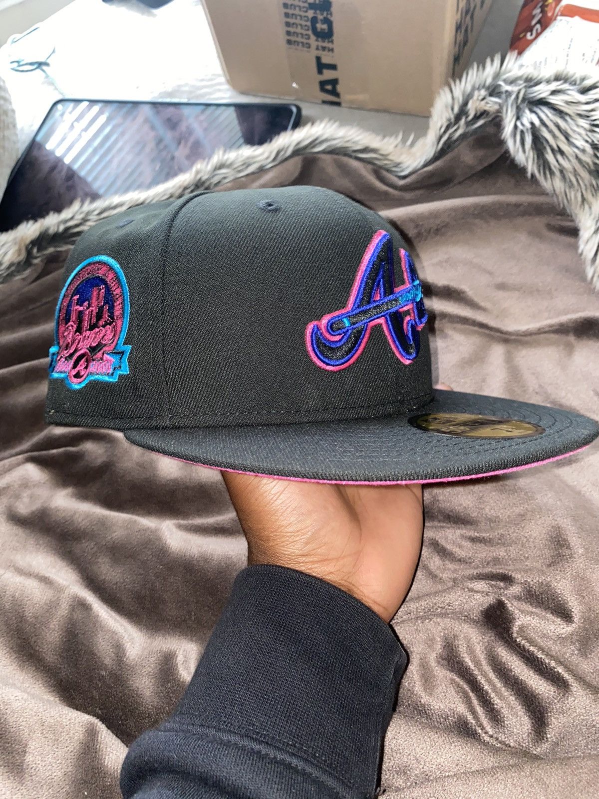 Hat Club Hat Club Cyberpunk Atlanta Braves 40 anni patch size 7 3/8 ...