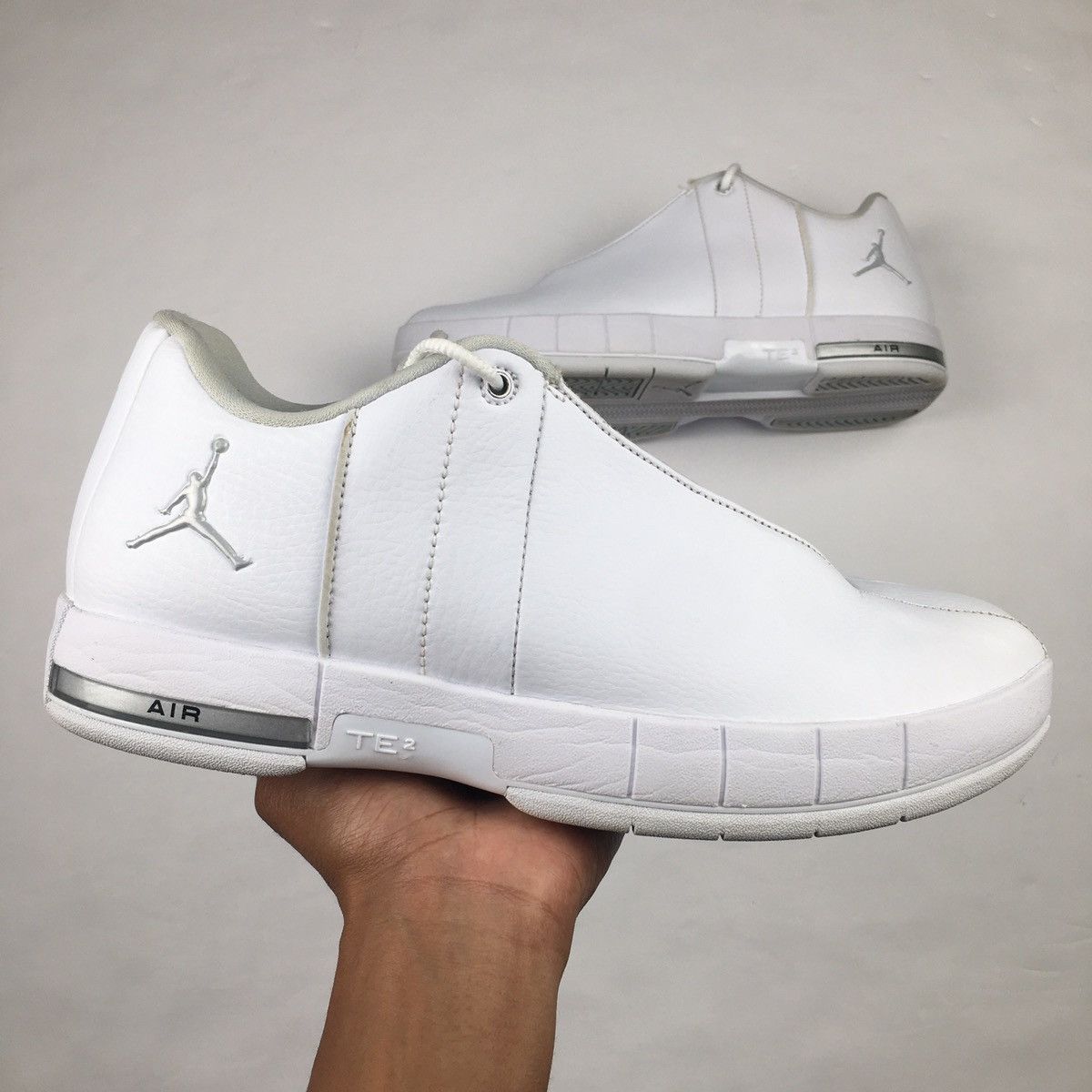 Jordan Brand Air Jordan TE 2 Low White Silver Men’s 8 AO1696-100 Shoes ...
