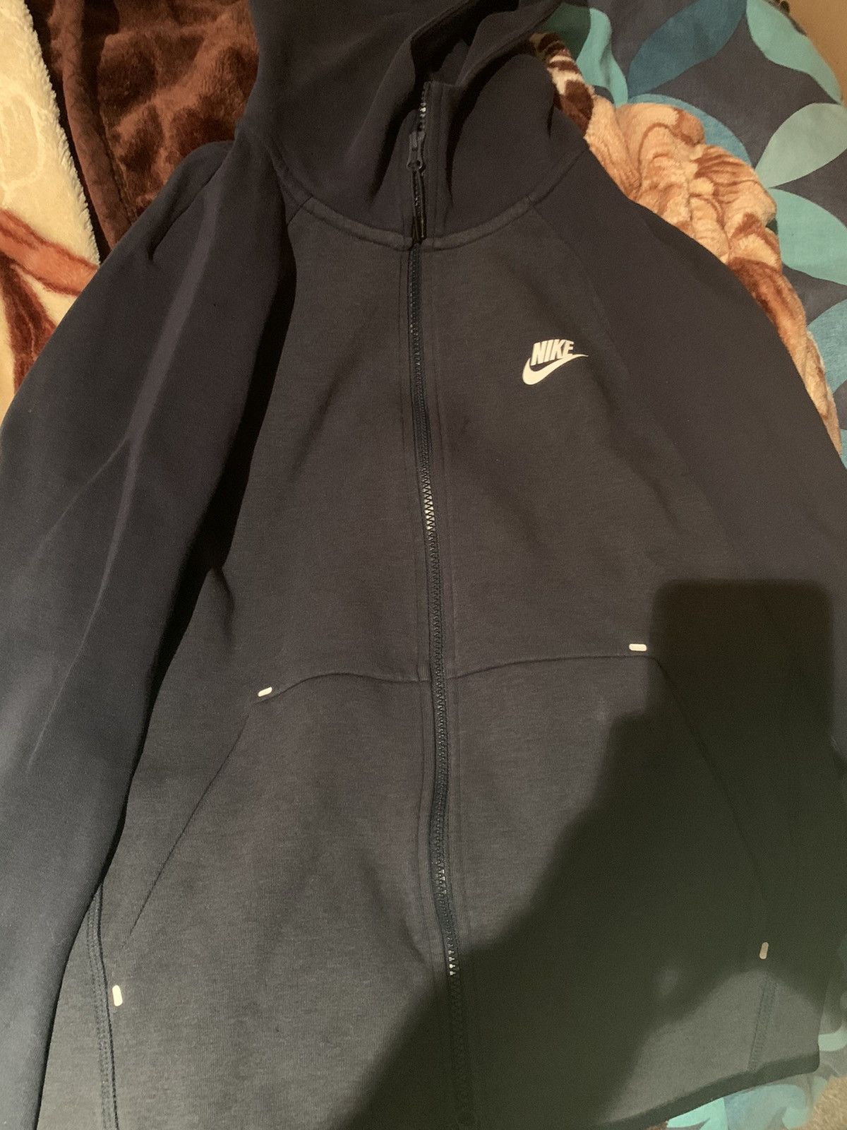 Nike Nike tech fleece rare | Grailed