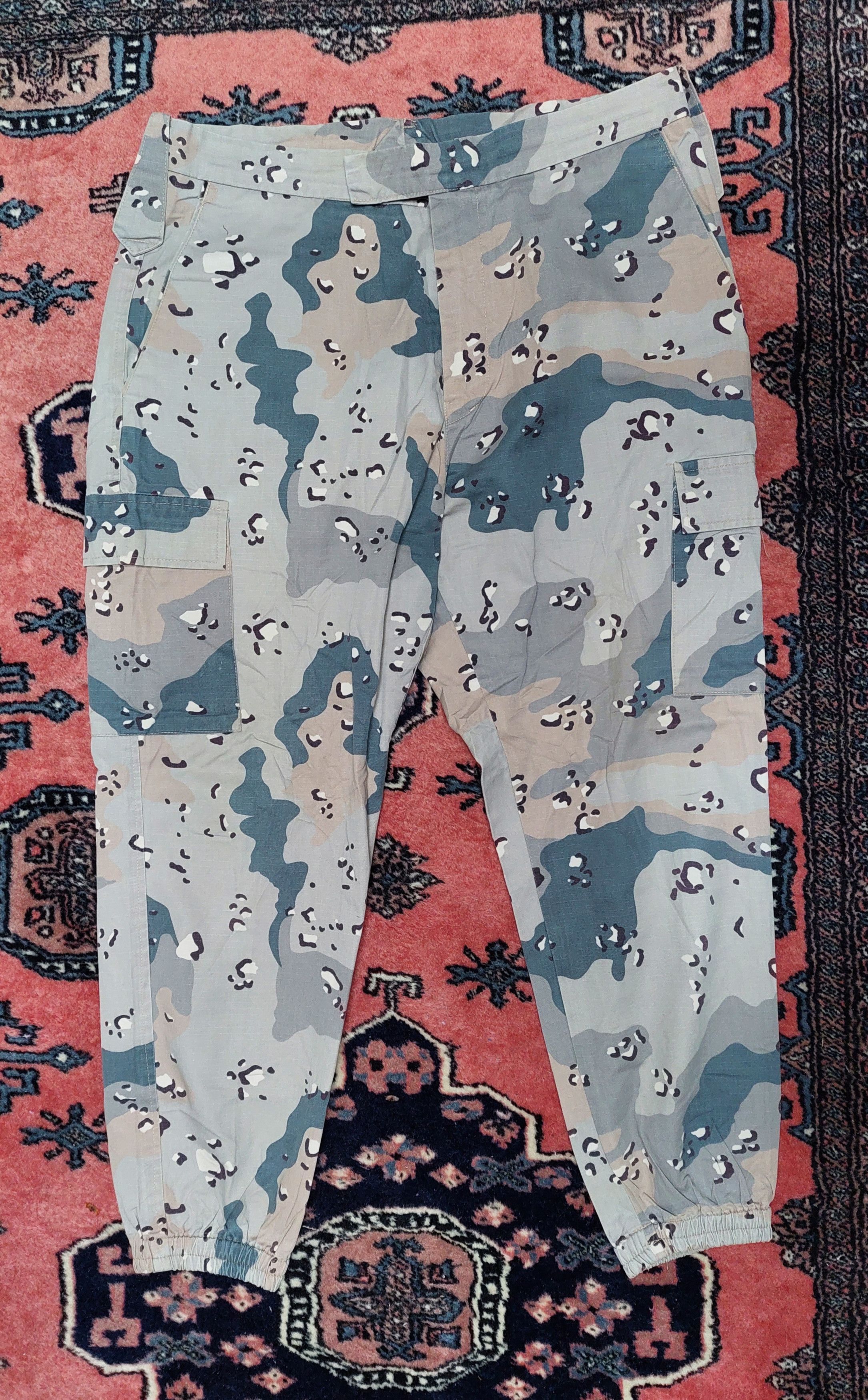 Military × Vintage Saudi Chocolate Chip Camo Pants | Grailed
