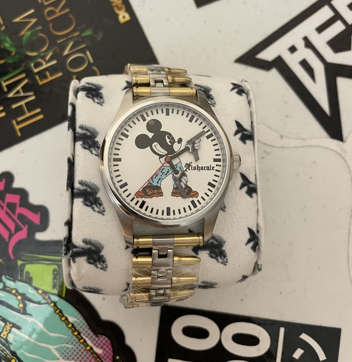 Designer × Vintage FISHSCALE Fishing for Scale Mickey Mouse glock watch ...