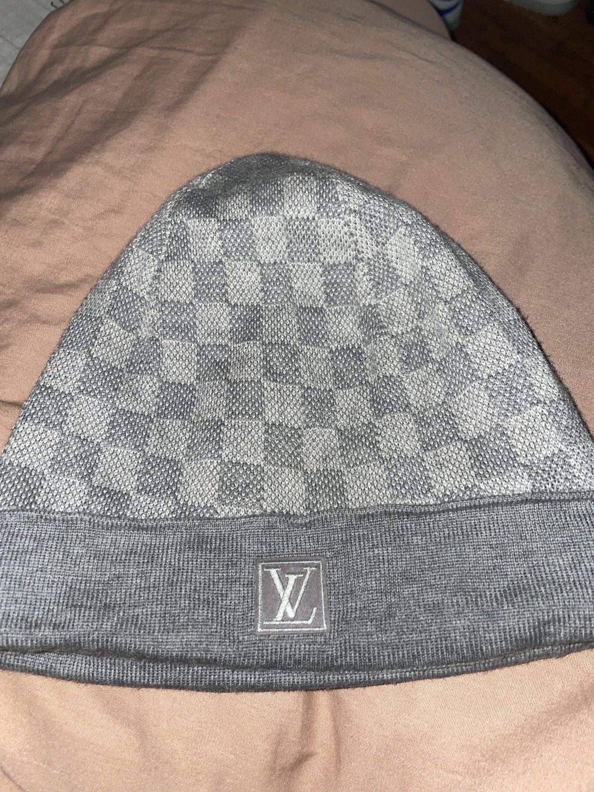 Louis Vuitton Grey checkerboard Skully | Grailed