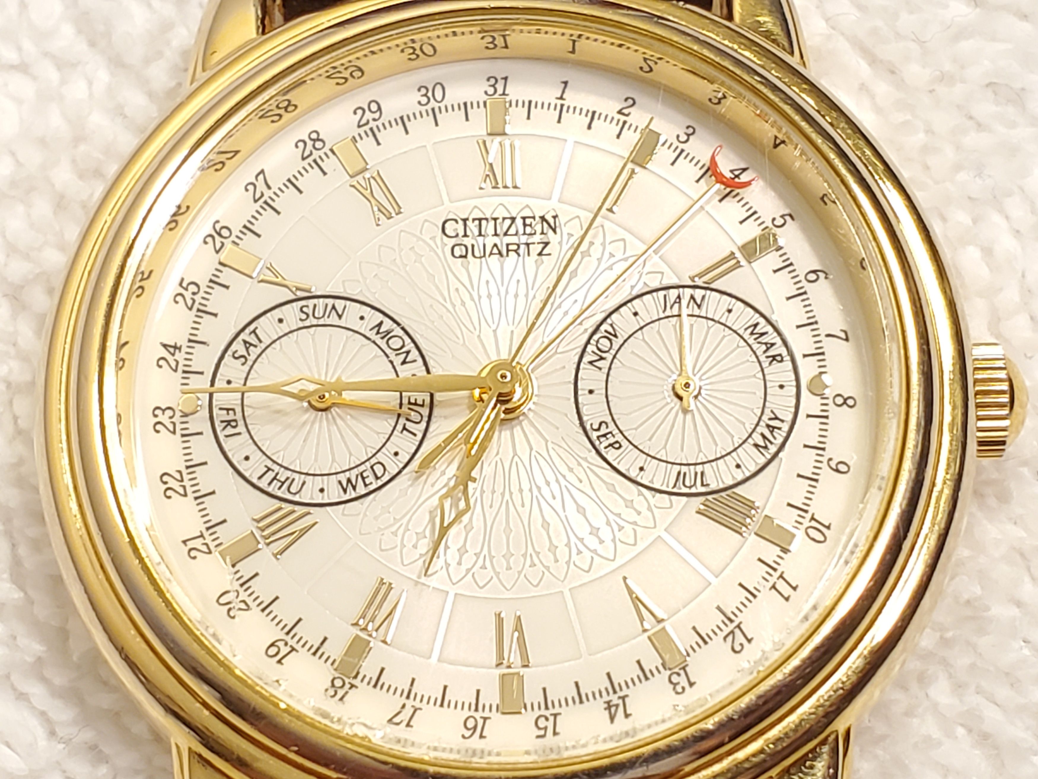 Citizen Vintage Citizen Gold Tone Annual Calendar Quartz Watch | Grailed