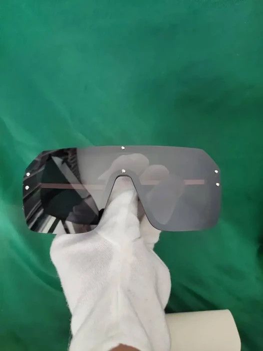 Vintage Larry vintage style sunglasses | Grailed