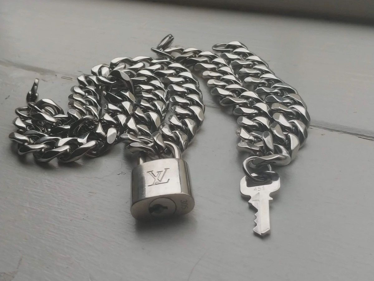 Louis Vuitton Silver LV Lock Necklace (with keys) | Grailed