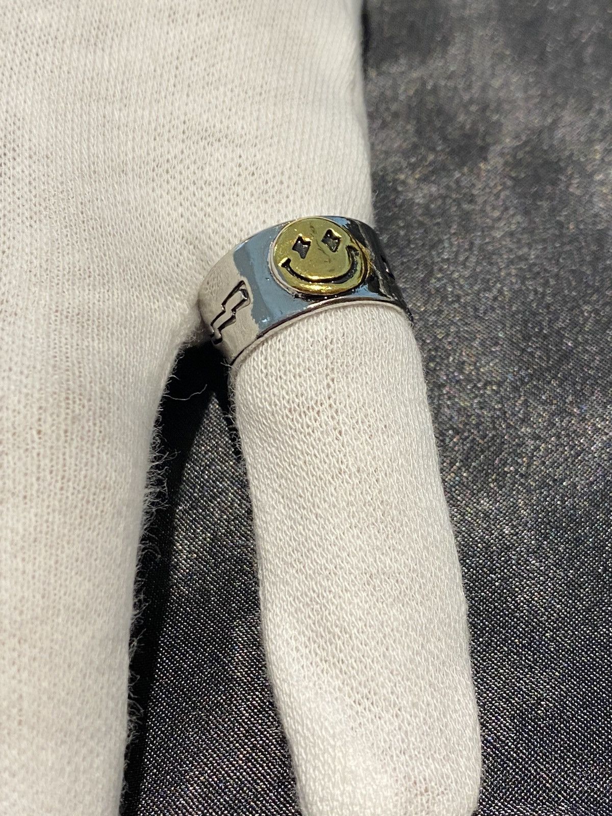 Vintage Punk gothic smiley silver ring | Grailed