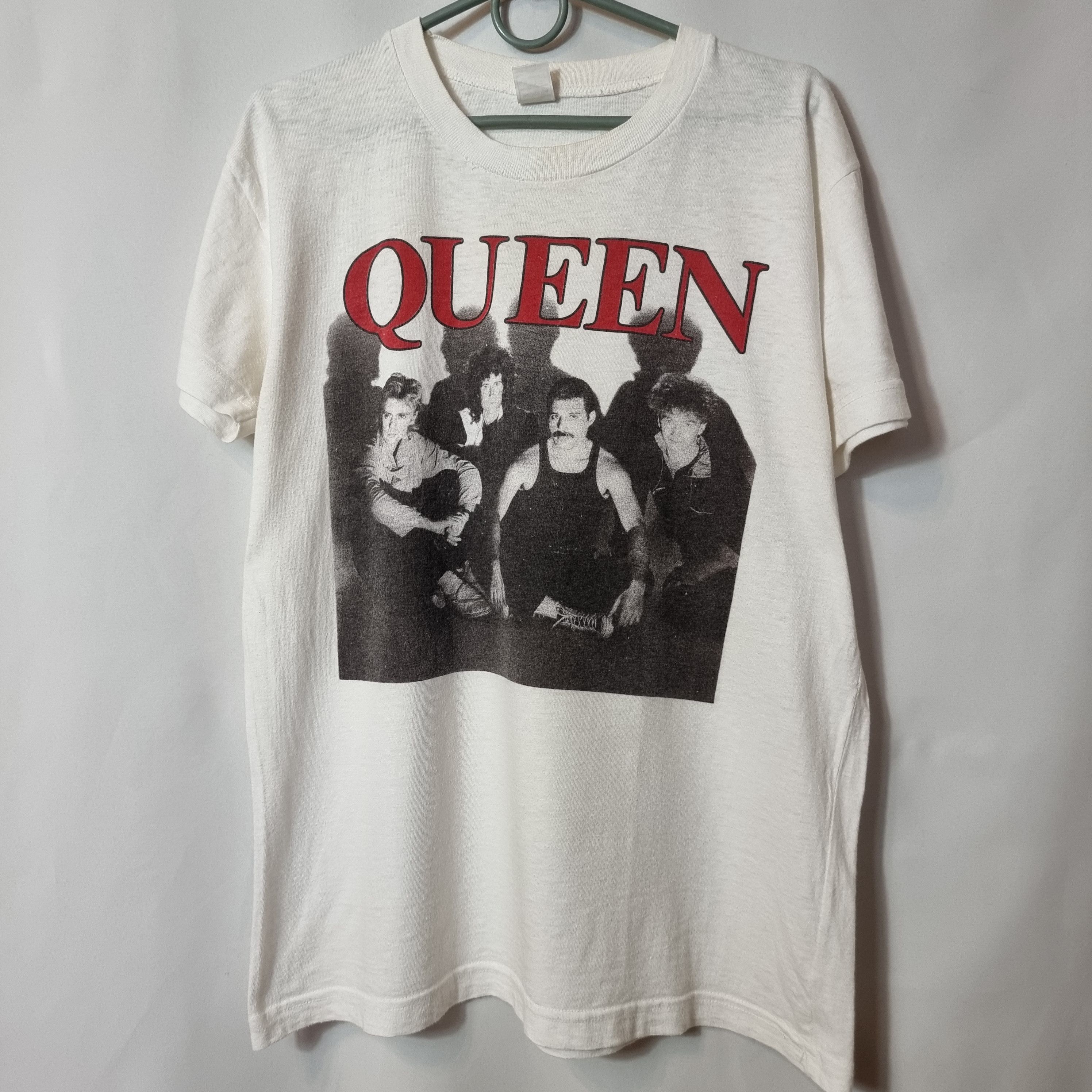 Band Tees × Queen Tour Tee × Vintage vintage Queen t shirt 1990s ...