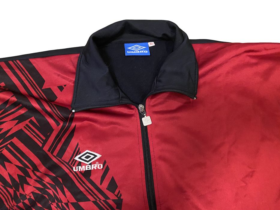 Vintage UMBRO Red and Black Vintage Full Zip Shell Jacket | Grailed