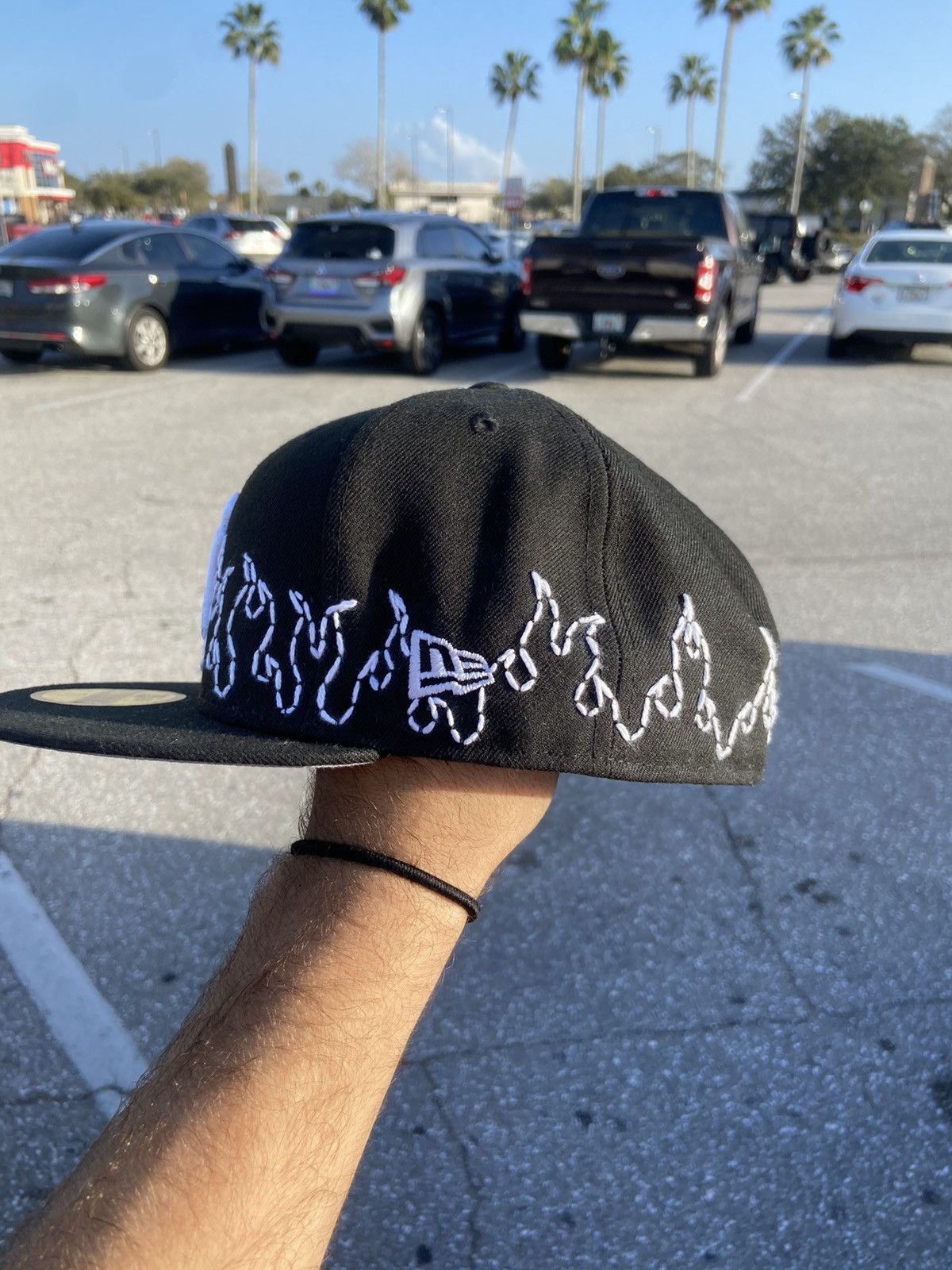 Custom Fitted Hats With Logo Customize A Fitted Hat The Different Types ...