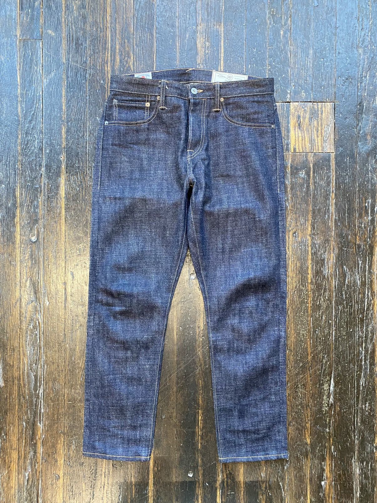 Rogue Territory Strong Taper in 13.5 oz. Cryptic Selvedge | Grailed