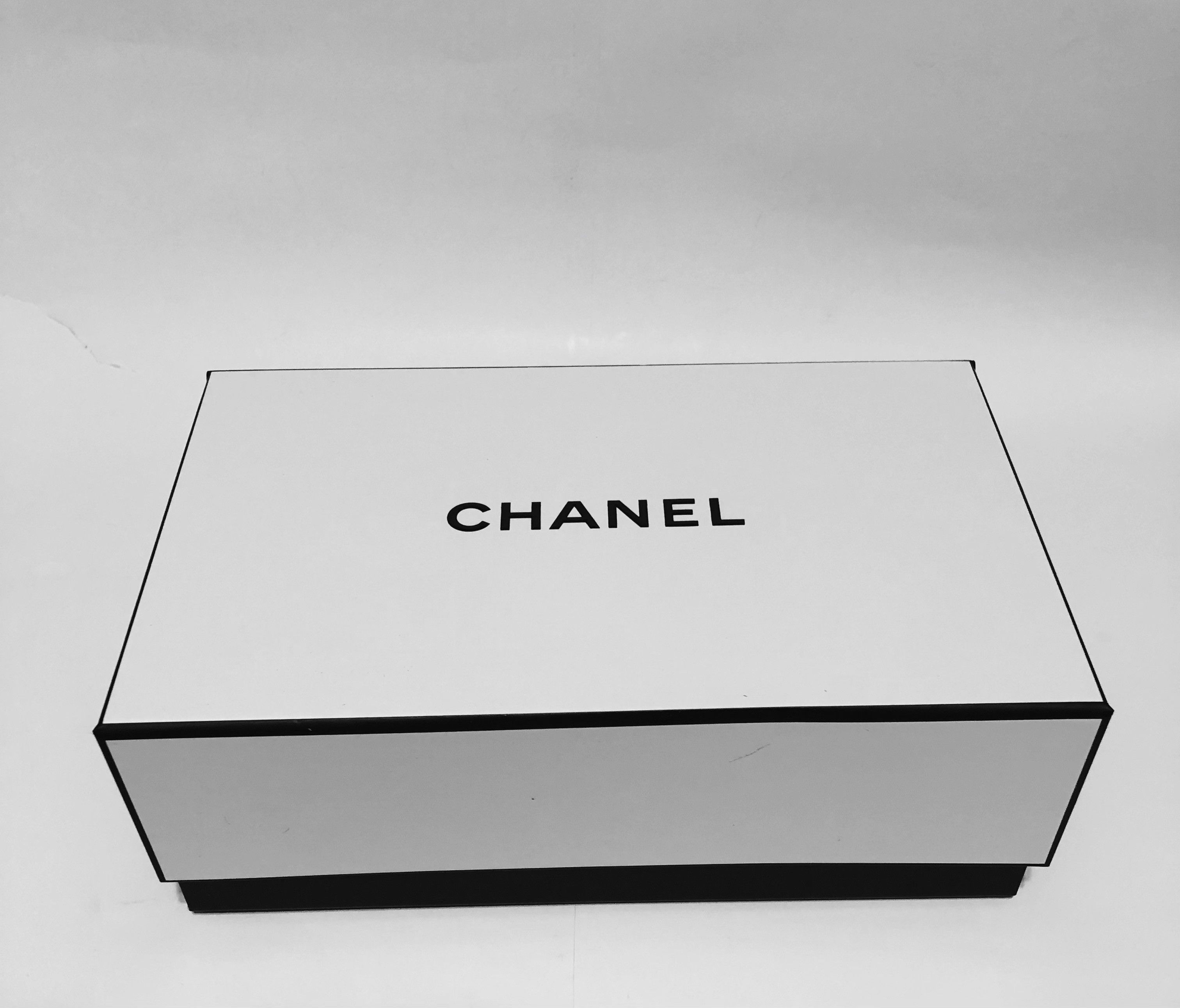 Chanel Chanel Empty box w/ Tissue Paper Purse Gift Package | Grailed