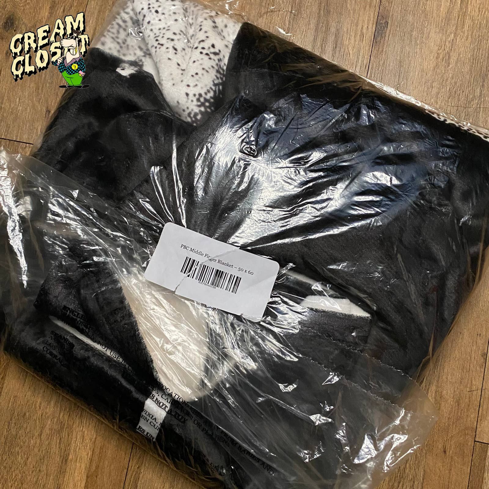 AWGE Playboi Carti AWGE Whole Lotta Red WLR Middle Finger Blanket | Grailed