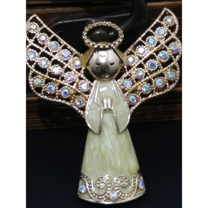 Monet Monet Angel Brooch | Grailed