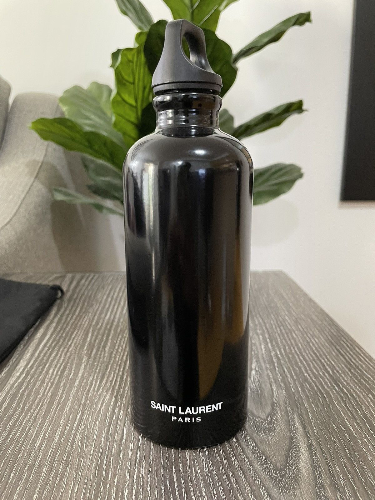 Saint Laurent Paris Saint Laurent SIGG Water Bottle. Rive Droite ...