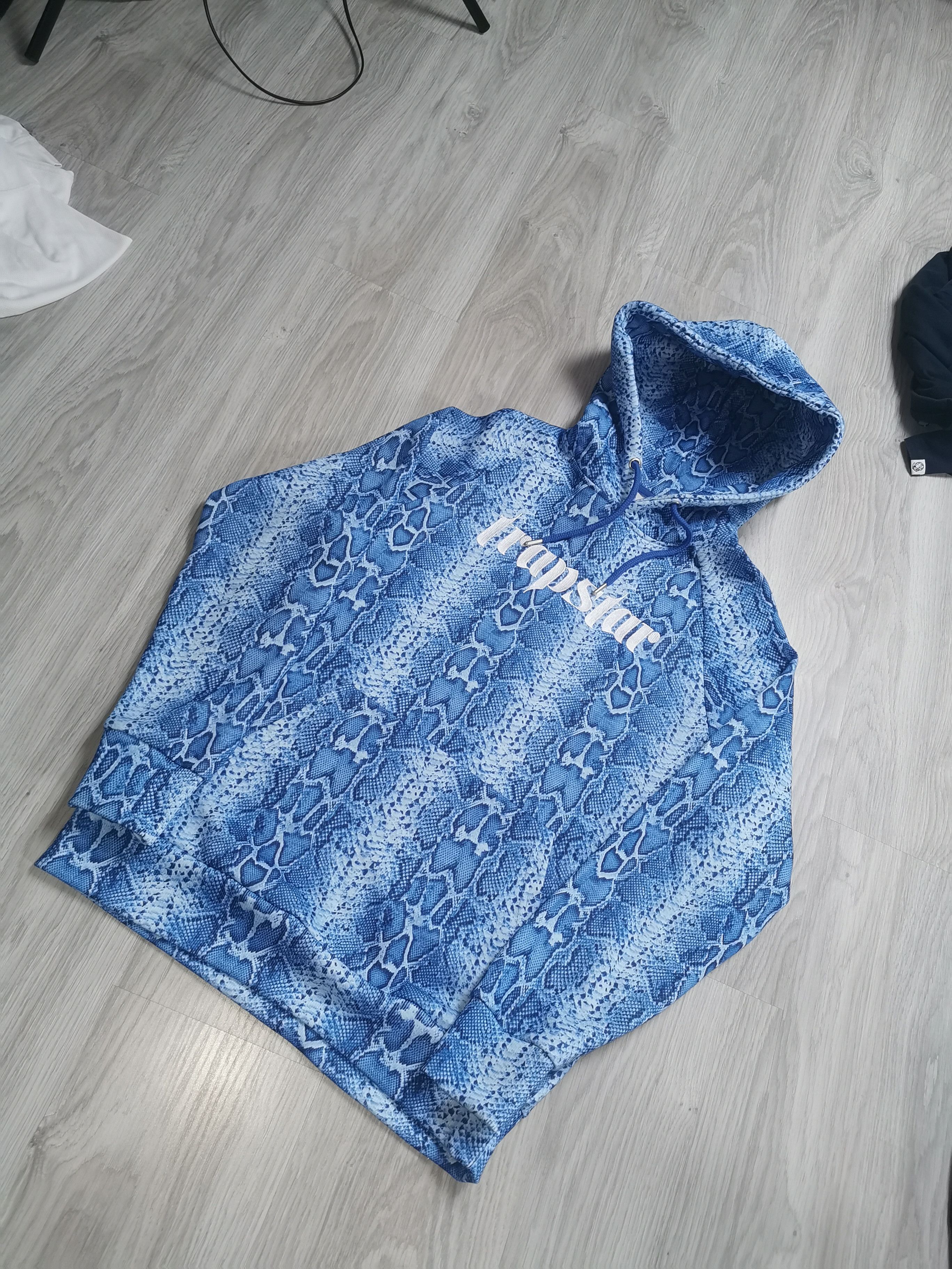 Trapstar London Trapstar London blue snake print baby blue drip drill ...
